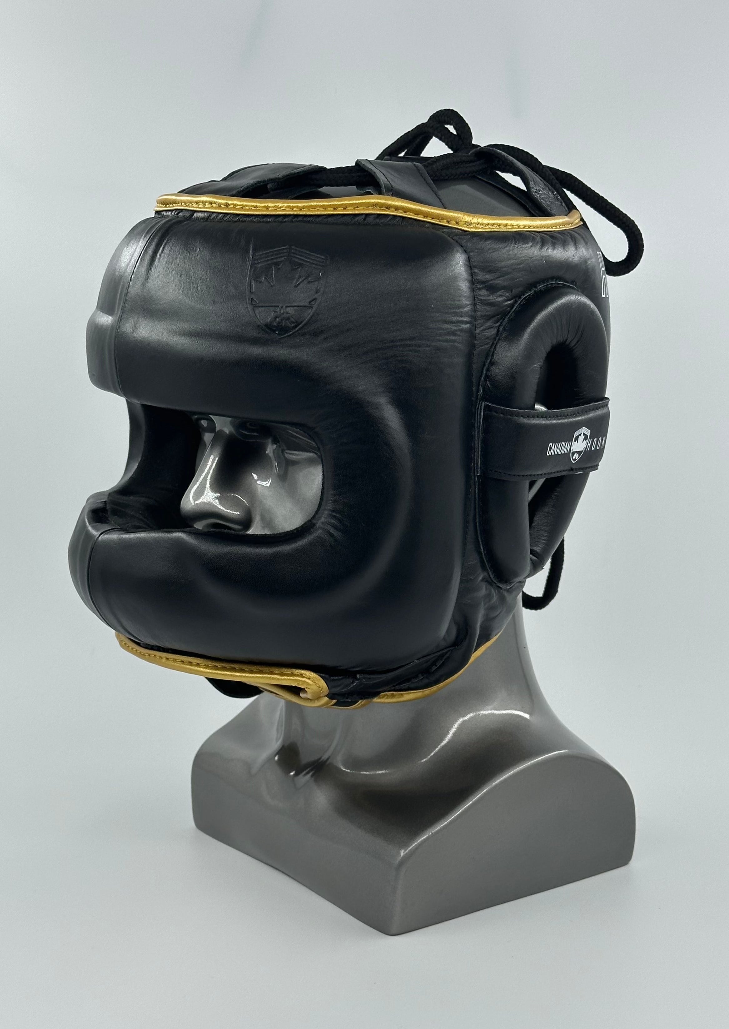 H90 SPARRING HEAD GUARD - BLACK/GOLD – Canadian Hook